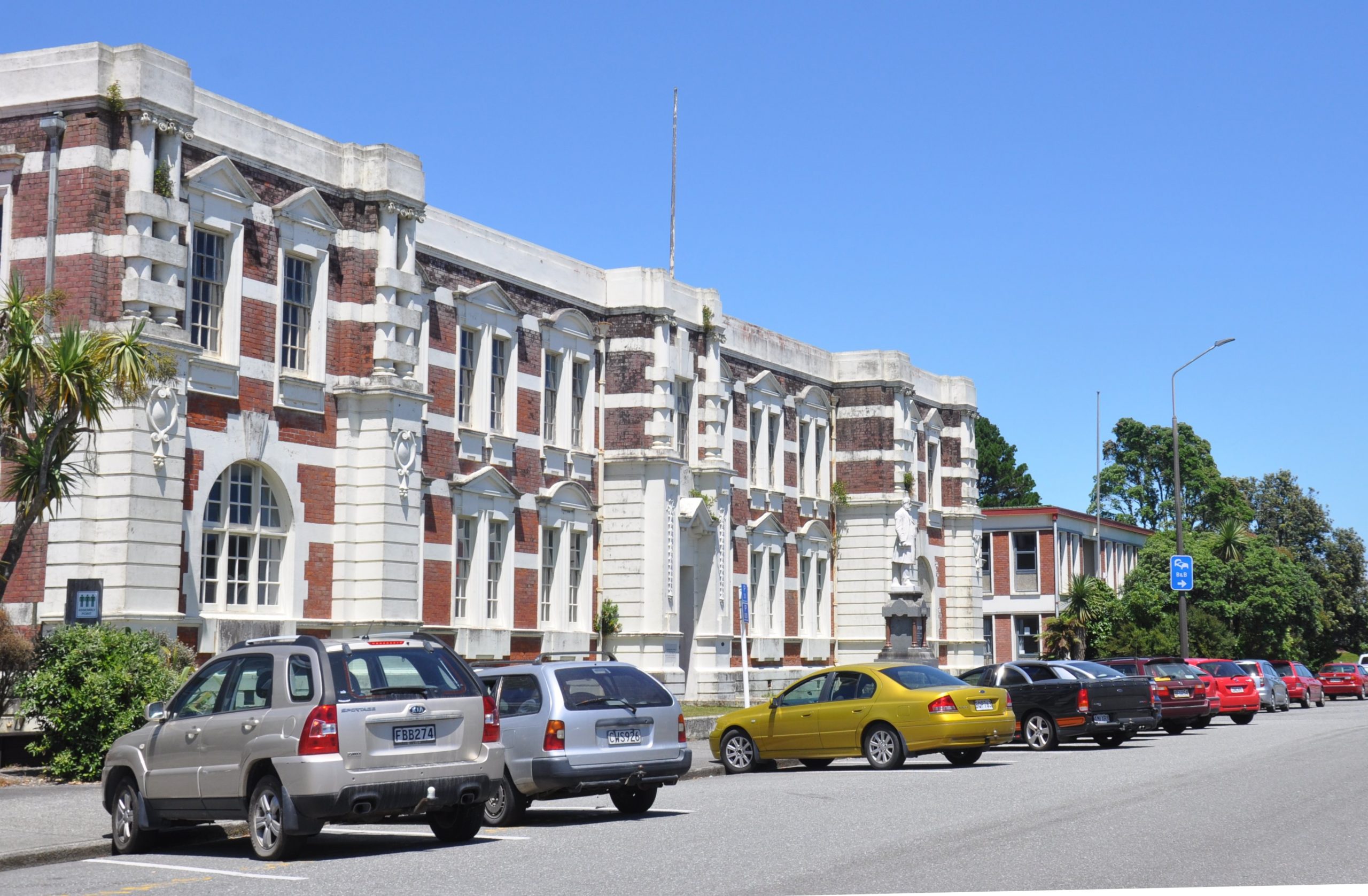DOC abandons plans to move into historic building - Greymouth Star