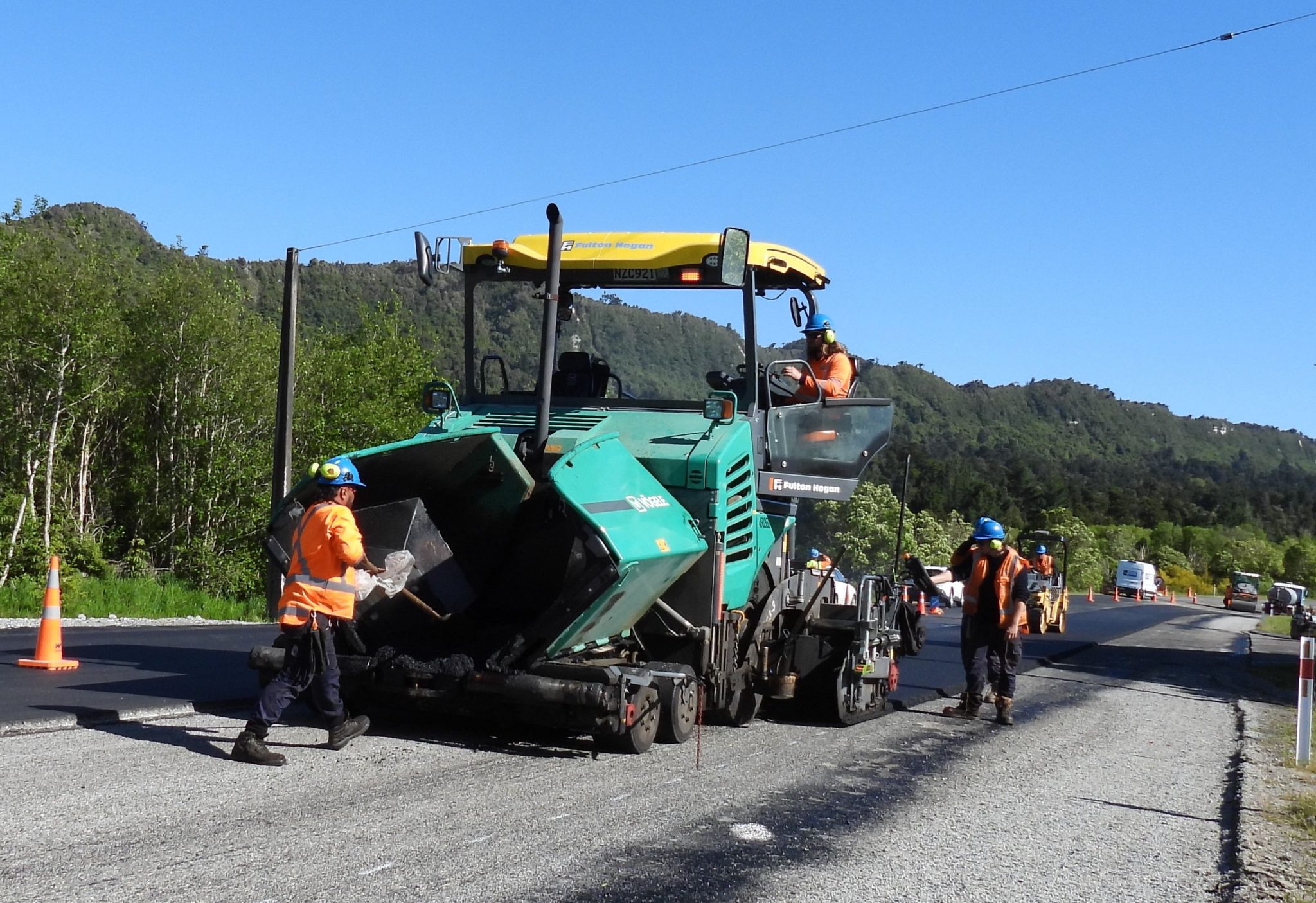 Road work crews to start in Greymouth - Greymouth Star