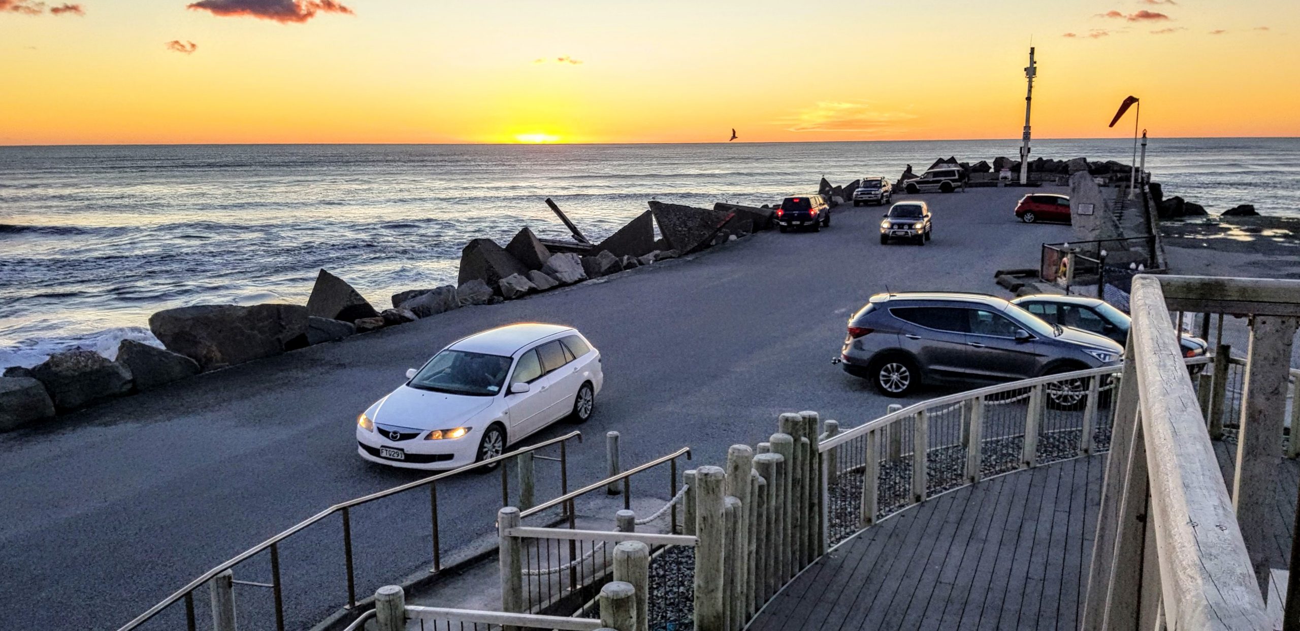 Big waves, rescues prompt warning - Greymouth Star