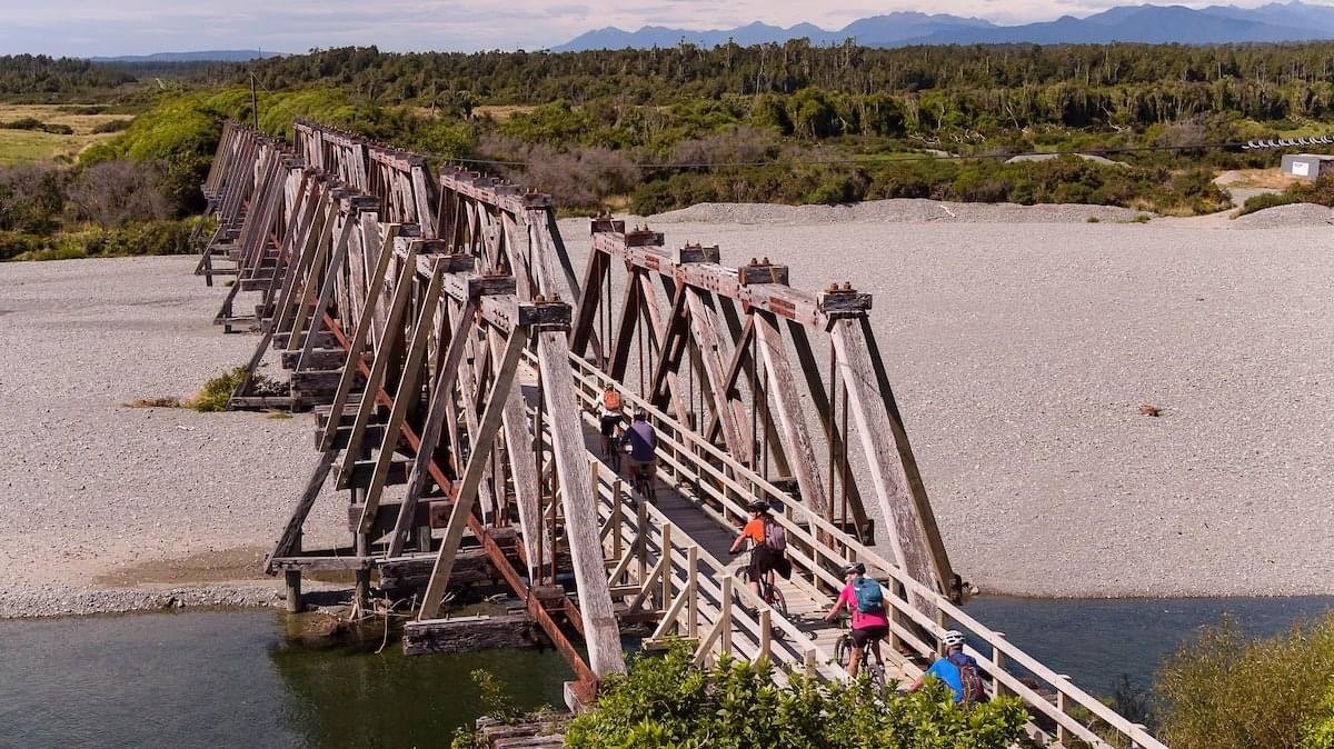 Ross cycle bridge to close - Greymouth Star
