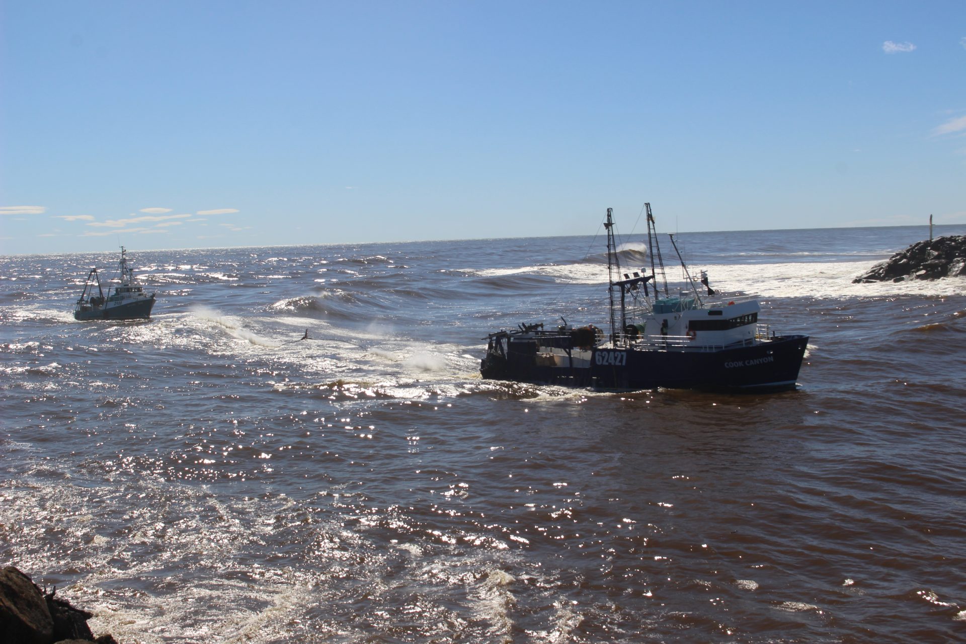 Tow rope snaps at worst moment - Greymouth Star